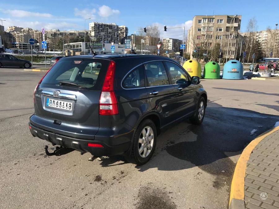 Blue Honda CR-V 2007 in Ukmerge, with an engine capacity of 2.20 L and mileage of 363 thousand km for 4250 €, photo 3 on AUTOMOTO.COM.LV