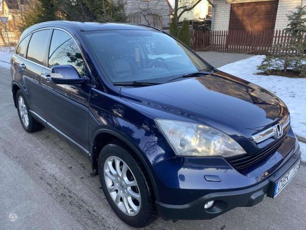 Blue Honda CR-V 2007 in Alytus, with an engine capacity of 2.00 L and mileage of 239 thousand km for 5400 €, photo 1 on AUTOMOTO.COM.LV