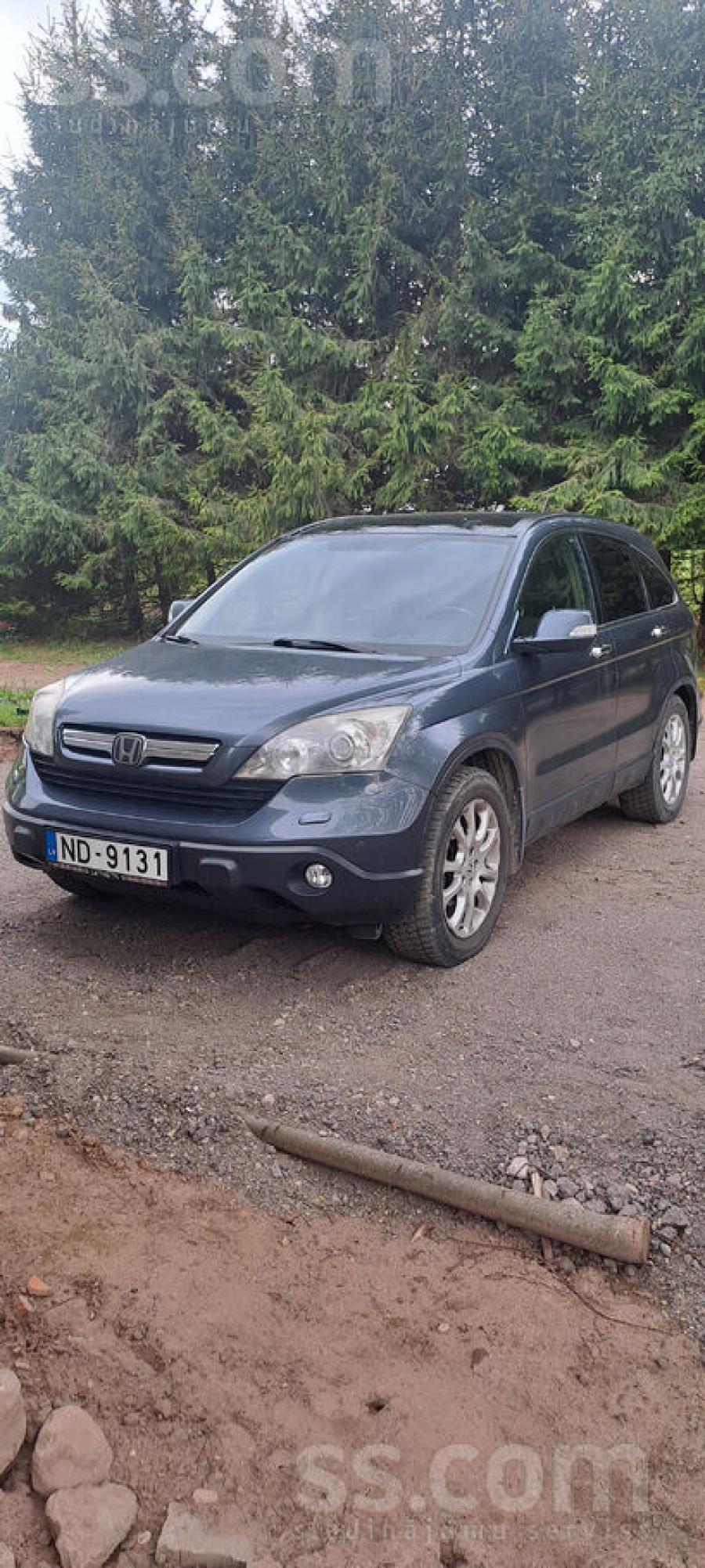 Blue Honda CR-V 2007 in Limbazi, with an engine capacity of 2.00 L and mileage of 233 thousand km for 4500 €, photo 1 on AUTOMOTO.COM.LV