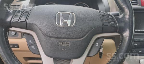 Blue Honda CR-V 2007 in Limbazi, with an engine capacity of 2.00 L and mileage of 233 thousand km for 4500 €, photo 8 on AUTOMOTO.COM.LV