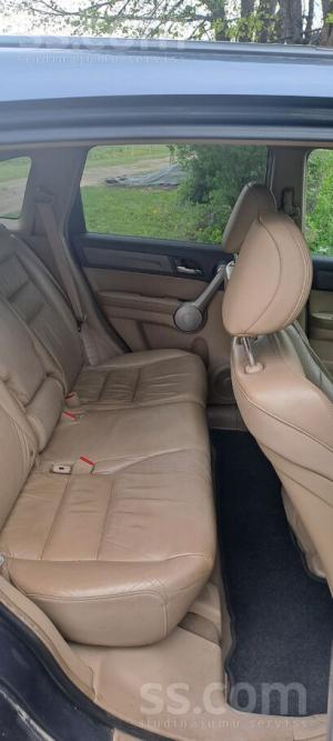 Blue Honda CR-V 2007 in Limbazi, with an engine capacity of 2.00 L and mileage of 233 thousand km for 4500 €, photo 19 on AUTOMOTO.COM.LV