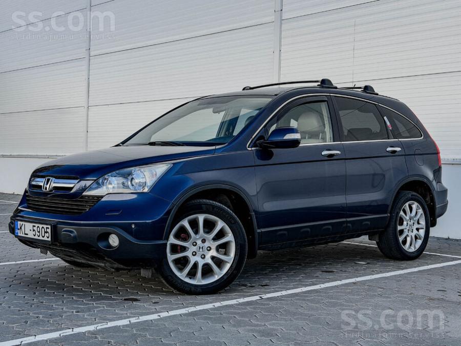 Blue Honda CR-V 2007 in Riga, with an engine capacity of 2.20 L and mileage of 0 thousand km for 5490 €, photo 1 on AUTOMOTO.COM.LV