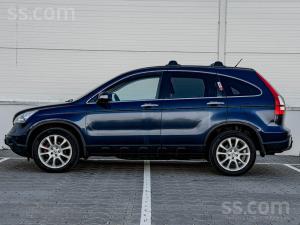 Blue Honda CR-V 2007 in Riga, with an engine capacity of 2.20 L and mileage of 0 thousand km for 5490 €, photo 9 on AUTOMOTO.COM.LV