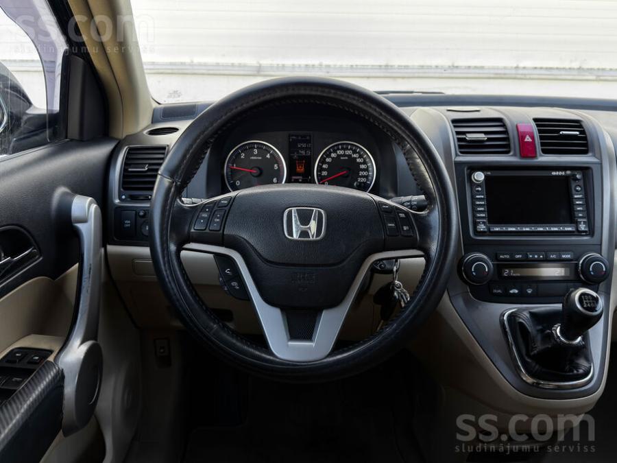 Blue Honda CR-V 2007 in Riga, with an engine capacity of 2.20 L and mileage of 0 thousand km for 5490 €, photo 24 on AUTOMOTO.COM.LV