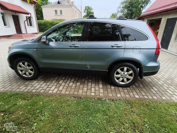 Zils Honda CR-V 2007 Ukmergė, ar dzinēja tilpumu 2.40 L un nobraukumu 195 tūkst. km par 2500 €, foto 5 vietnē AUTOMOTO.COM.LV