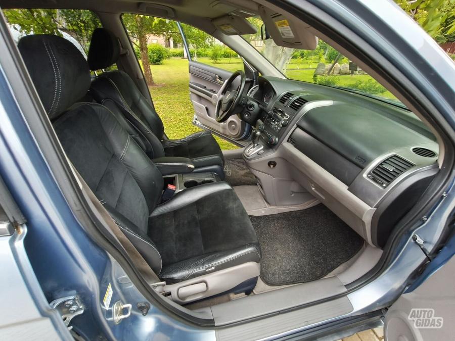 Blue Honda CR-V 2007 in Ukmerge, with an engine capacity of 2.40 L and mileage of 195 thousand km for 2500 €, photo 12 on AUTOMOTO.COM.LV