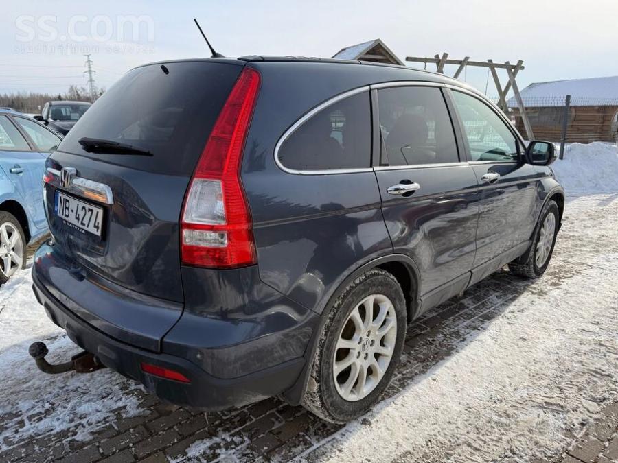 Zils Honda CR-V 2007 Talsi, ar dzinēja tilpumu 2.20 L un nobraukumu 306 tūkst. km par 5390 €, foto 8 vietnē AUTOMOTO.COM.LV