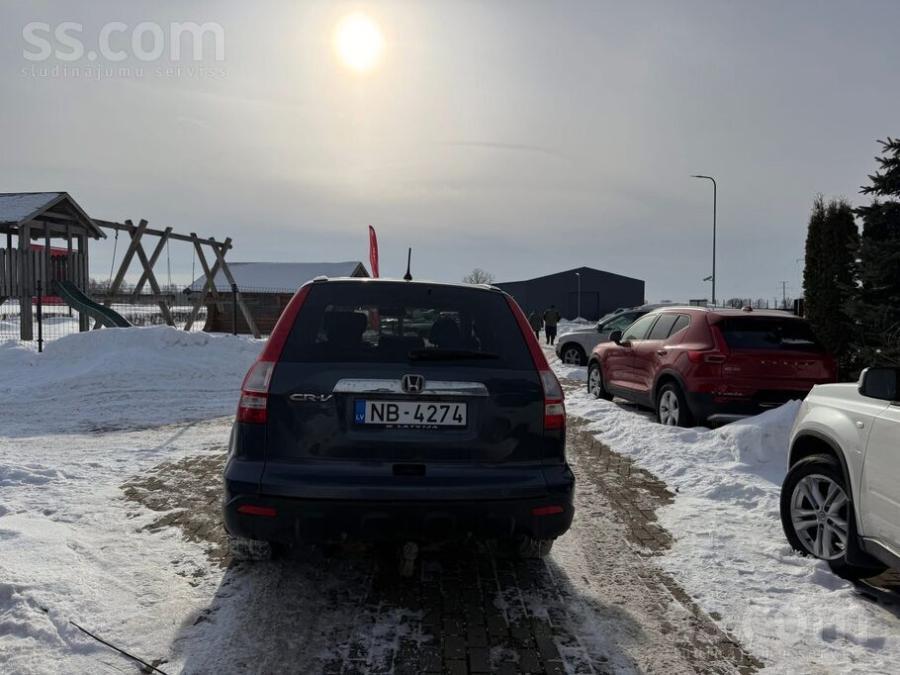 Zils Honda CR-V 2007 Talsi, ar dzinēja tilpumu 2.20 L un nobraukumu 306 tūkst. km par 5390 €, foto 9 vietnē AUTOMOTO.COM.LV