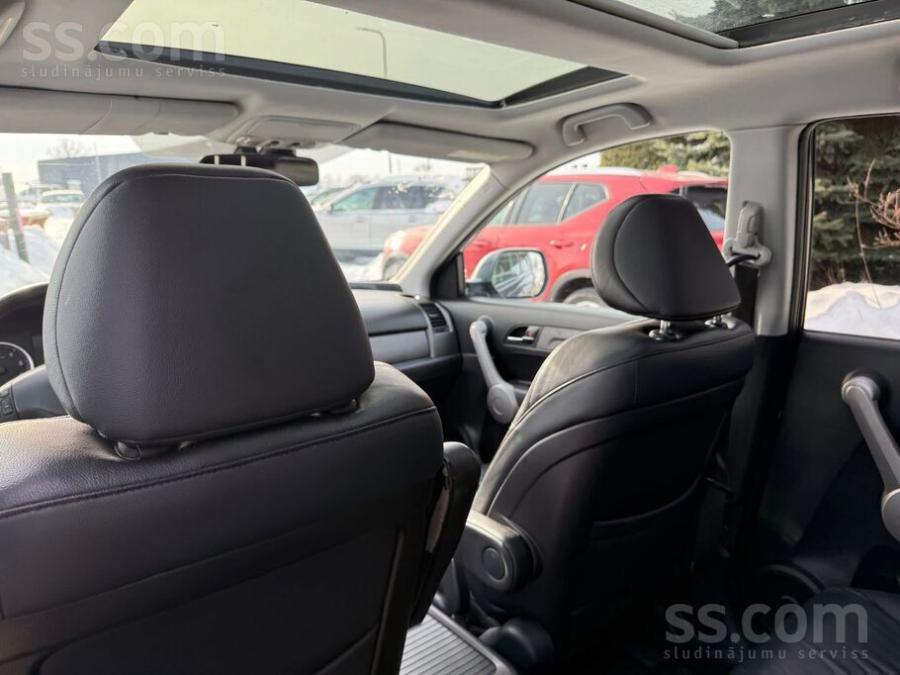 Zils Honda CR-V 2007 Talsi, ar dzinēja tilpumu 2.20 L un nobraukumu 306 tūkst. km par 5390 €, foto 17 vietnē AUTOMOTO.COM.LV