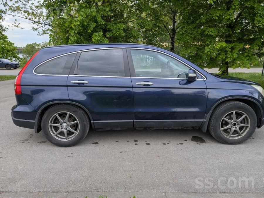 Zils Honda CR-V 2007 Rīga, ar dzinēja tilpumu 2.20 L un nobraukumu 241 tūkst. km par 3150 €, foto 4 vietnē AUTOMOTO.COM.LV