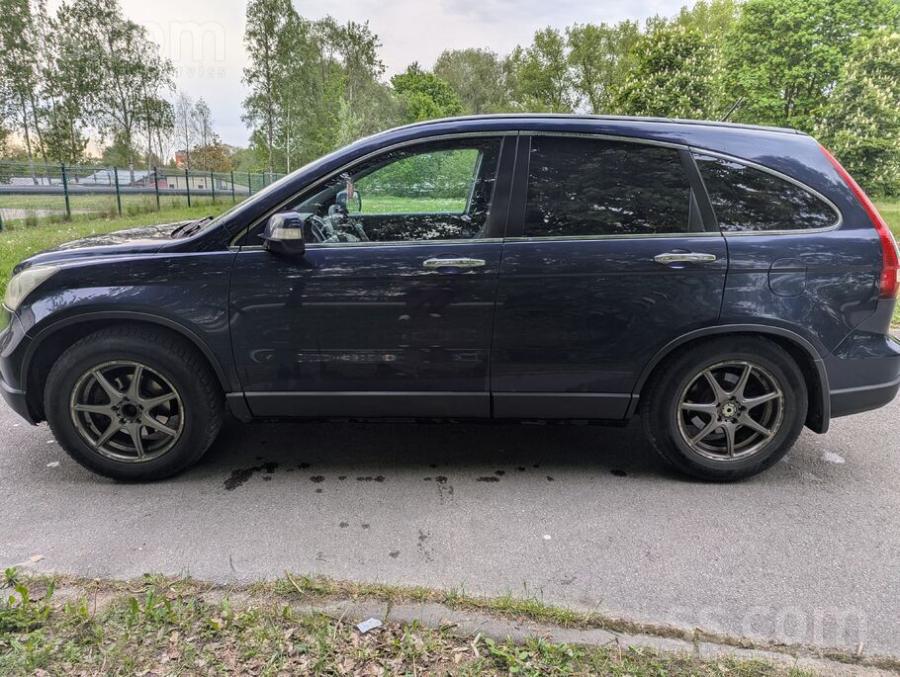 Zils Honda CR-V 2007 Rīga, ar dzinēja tilpumu 2.20 L un nobraukumu 241 tūkst. km par 3150 €, foto 5 vietnē AUTOMOTO.COM.LV