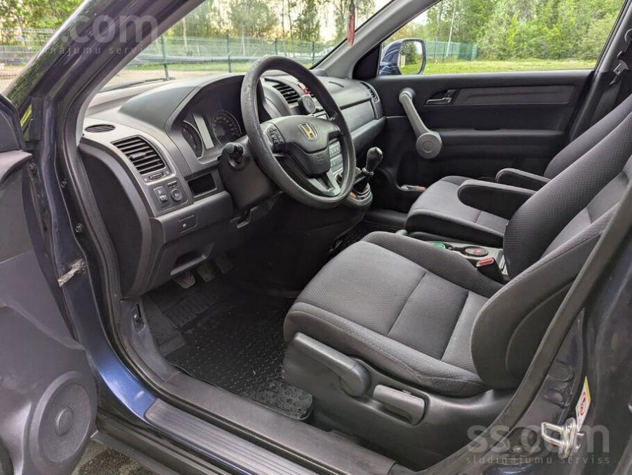 Zils Honda CR-V 2007 Rīga, ar dzinēja tilpumu 2.20 L un nobraukumu 241 tūkst. km par 3150 €, foto 8 vietnē AUTOMOTO.COM.LV