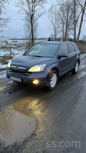 Zils Honda CR-V 2007 Rīga, ar dzinēja tilpumu 2.20 L un nobraukumu 317 tūkst. km par 3995 €, foto  vietnē AUTOMOTO.COM.LV