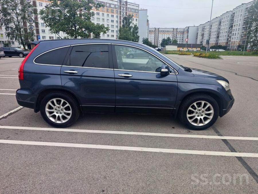 Zils Honda CR-V 2007 Rīga, ar dzinēja tilpumu 2.20 L un nobraukumu 263 tūkst. km par 3000 €, foto 5 vietnē AUTOMOTO.COM.LV