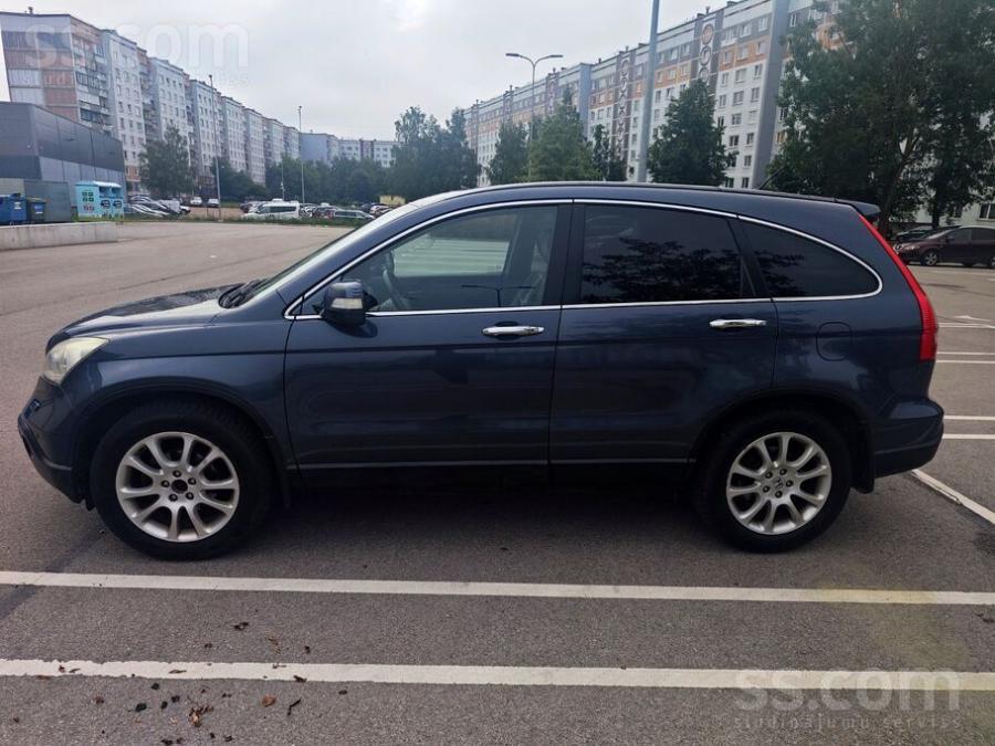 Zils Honda CR-V 2007 Rīga, ar dzinēja tilpumu 2.20 L un nobraukumu 263 tūkst. km par 3000 €, foto 9 vietnē AUTOMOTO.COM.LV
