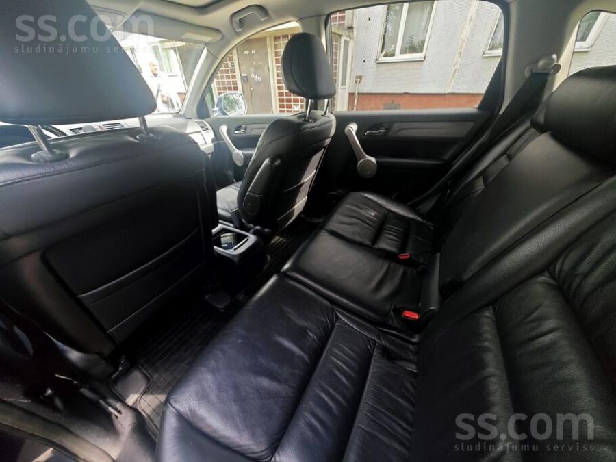 Zils Honda CR-V 2007 Rīga, ar dzinēja tilpumu 2.20 L un nobraukumu 263 tūkst. km par 3000 €, foto 11 vietnē AUTOMOTO.COM.LV