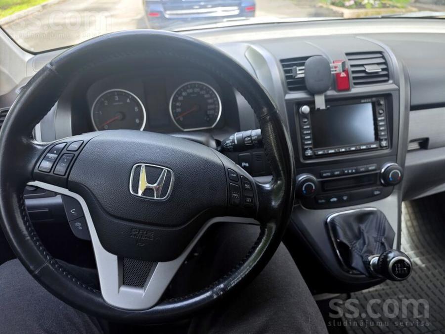 Zils Honda CR-V 2007 Rīga, ar dzinēja tilpumu 2.20 L un nobraukumu 263 tūkst. km par 3000 €, foto 18 vietnē AUTOMOTO.COM.LV