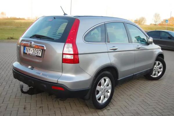 Zils Honda CR-V 2007 Jēkabpils, ar dzinēja tilpumu 2.20 L un nobraukumu 205 tūkst. km par 6200 €, foto 2 vietnē AUTOMOTO.COM.LV