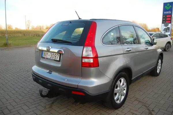 Zils Honda CR-V 2007 Jēkabpils, ar dzinēja tilpumu 2.20 L un nobraukumu 205 tūkst. km par 6200 €, foto 6 vietnē AUTOMOTO.COM.LV