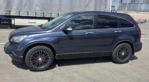 Blue Honda CR-V 2007 in Siauliai, with an engine capacity of 2.00 L and mileage of 236 thousand km for 4200 €, photo 3 on AUTOMOTO.COM.LV
