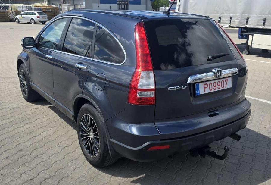 Blue Honda CR-V 2007 in Siauliai, with an engine capacity of 2.00 L and mileage of 236 thousand km for 4200 €, photo 10 on AUTOMOTO.COM.LV