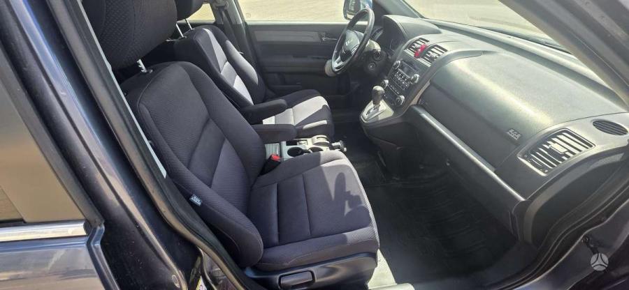 Blue Honda CR-V 2007 in Siauliai, with an engine capacity of 2.00 L and mileage of 236 thousand km for 4200 €, photo 15 on AUTOMOTO.COM.LV