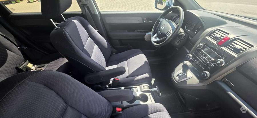 Blue Honda CR-V 2007 in Siauliai, with an engine capacity of 2.00 L and mileage of 236 thousand km for 4200 €, photo 16 on AUTOMOTO.COM.LV