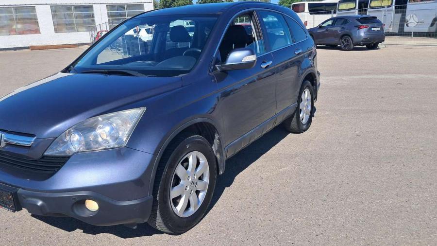 Blue Honda CR-V 2007 in Marijampole, with an engine capacity of 2.20 L and mileage of 290 thousand km for 3750 €, photo 4 on AUTOMOTO.COM.LV