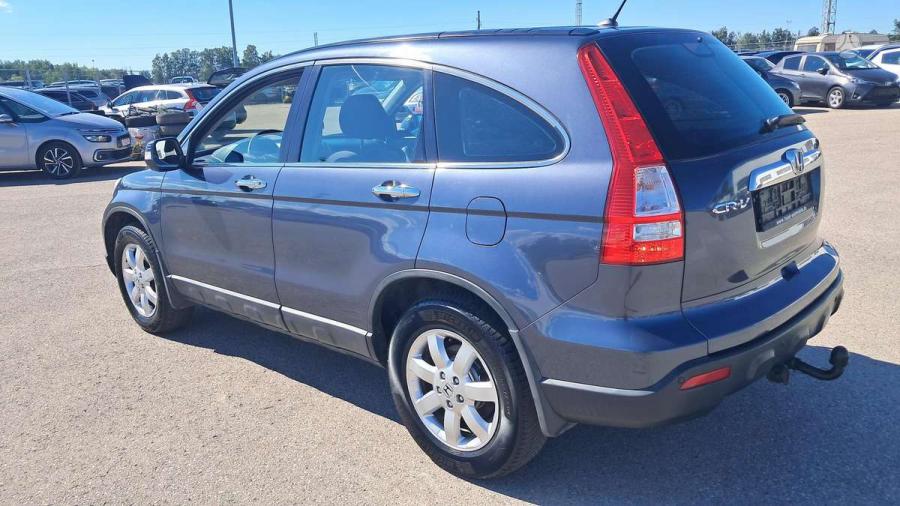 Blue Honda CR-V 2007 in Marijampole, with an engine capacity of 2.20 L and mileage of 290 thousand km for 3750 €, photo 5 on AUTOMOTO.COM.LV