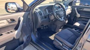 Blue Honda CR-V 2007 in Marijampole, with an engine capacity of 2.20 L and mileage of 290 thousand km for 3750 €, photo 9 on AUTOMOTO.COM.LV