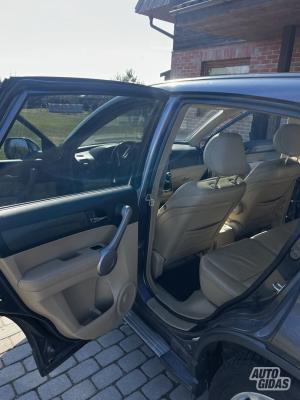 Blue Honda CR-V 2007 in Kaunas, with an engine capacity of 2.20 L and mileage of 321 thousand km for 4900 €, photo 4 on AUTOMOTO.COM.LV