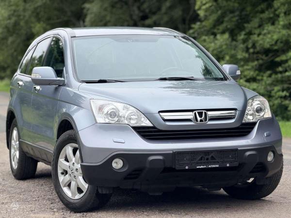 Blue Honda CR-V 2007 in Utena, with an engine capacity of 2.00 L and mileage of 334 thousand km for 3990 €, photo 1 on AUTOMOTO.COM.LV