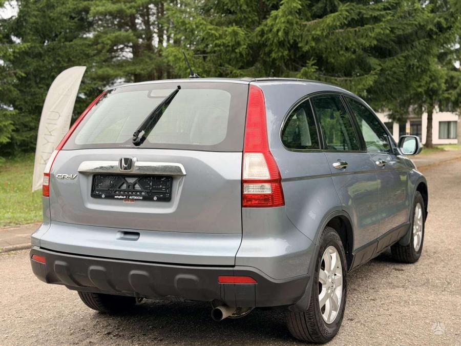 Zils Honda CR-V 2007 Utena, ar dzinēja tilpumu 2.00 L un nobraukumu 334 tūkst. km par 3990 €, foto 11 vietnē AUTOMOTO.COM.LV