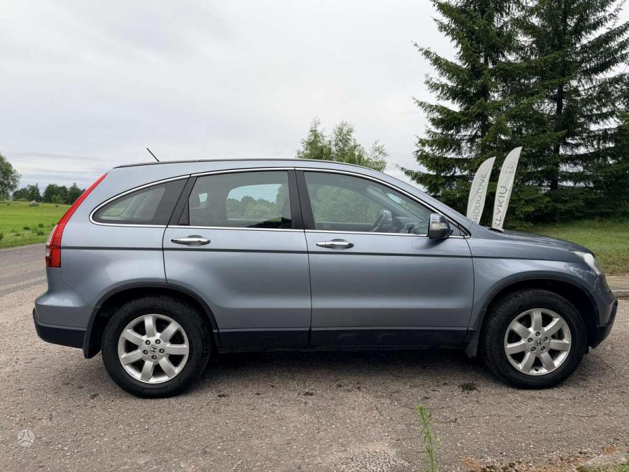 Zils Honda CR-V 2007 Utena, ar dzinēja tilpumu 2.00 L un nobraukumu 334 tūkst. km par 3990 €, foto 14 vietnē AUTOMOTO.COM.LV