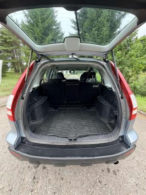 Zils Honda CR-V 2007 Utena, ar dzinēja tilpumu 2.00 L un nobraukumu 334 tūkst. km par 3990 €, foto 24 vietnē AUTOMOTO.COM.LV
