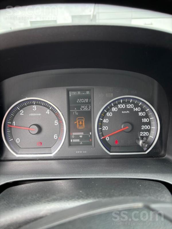Zils Honda CR-V 2007 Daugavpils, ar dzinēja tilpumu 2.20 L un nobraukumu 220 tūkst. km par 4699 €, foto 5 vietnē AUTOMOTO.COM.LV
