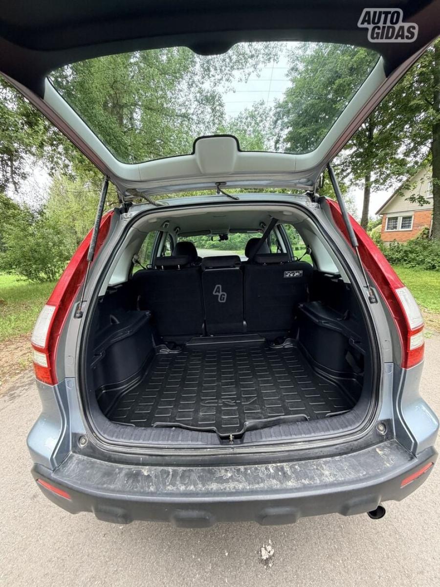 Zils Honda CR-V 2007 Utena, ar dzinēja tilpumu 2.00 L un nobraukumu 334 tūkst. km par 4350 €, foto 24 vietnē AUTOMOTO.COM.LV