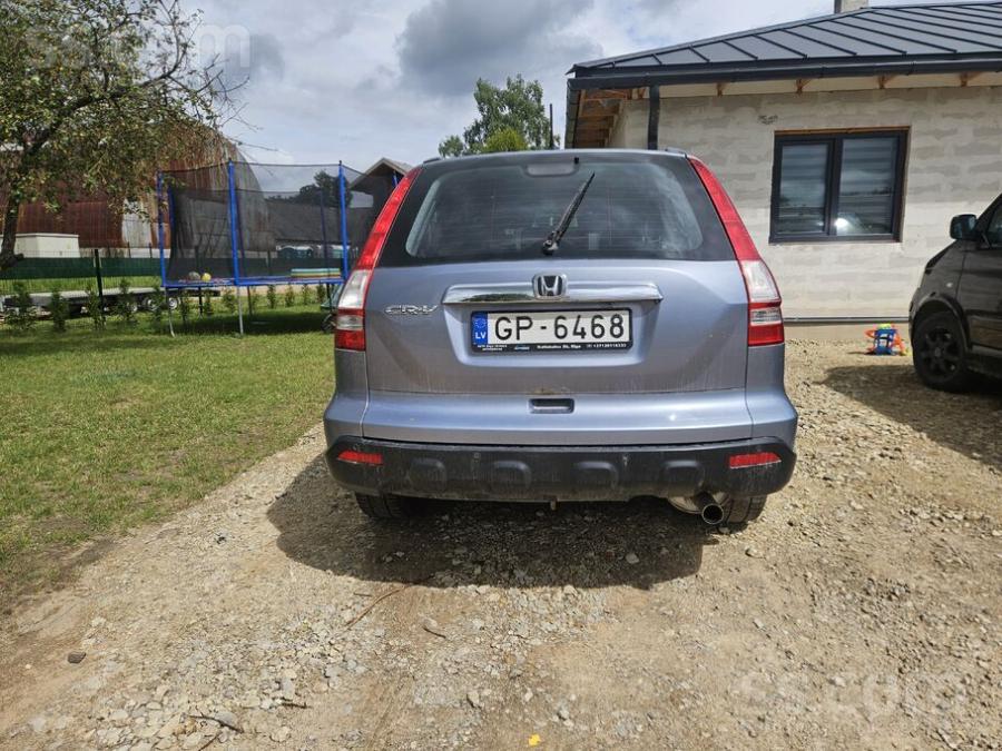 Zils Honda CR-V 2007 Valmiera, ar dzinēja tilpumu 2.00 L un nobraukumu 319 tūkst. km par 2990 €, foto 7 vietnē AUTOMOTO.COM.LV
