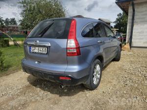 Zils Honda CR-V 2007 Valmiera, ar dzinēja tilpumu 2.00 L un nobraukumu 319 tūkst. km par 2990 €, foto 8 vietnē AUTOMOTO.COM.LV