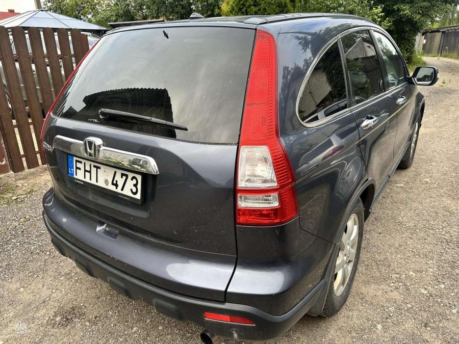 Zils Honda CR-V 2007 Viļņa, ar dzinēja tilpumu 2.00 L un nobraukumu 200 tūkst. km par 2950 €, foto 6 vietnē AUTOMOTO.COM.LV