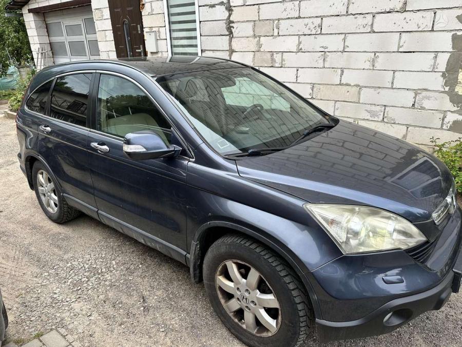 Zils Honda CR-V 2007 Viļņa, ar dzinēja tilpumu 2.00 L un nobraukumu 200 tūkst. km par 2950 €, foto 7 vietnē AUTOMOTO.COM.LV