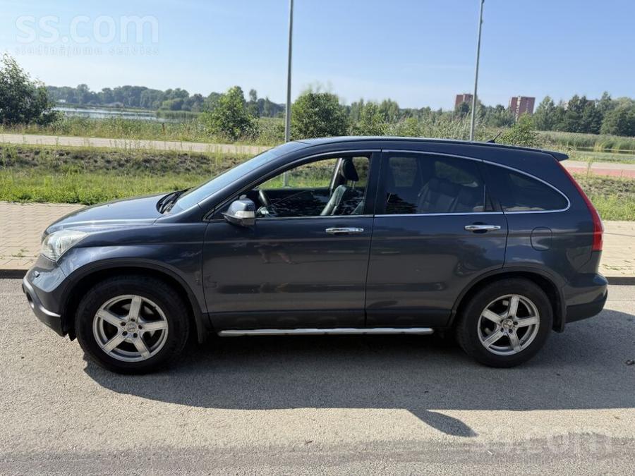 Zils Honda CR-V 2007 Rīga, ar dzinēja tilpumu 2.20 L un nobraukumu 222 tūkst. km par 4900 €, foto 8 vietnē AUTOMOTO.COM.LV