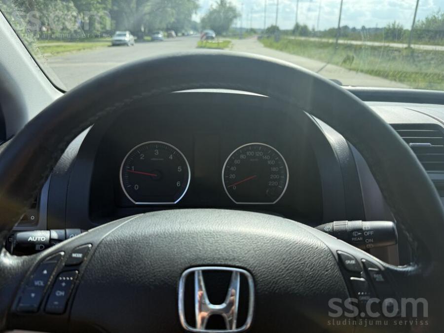 Zils Honda CR-V 2007 Rīga, ar dzinēja tilpumu 2.20 L un nobraukumu 222 tūkst. km par 4900 €, foto 9 vietnē AUTOMOTO.COM.LV
