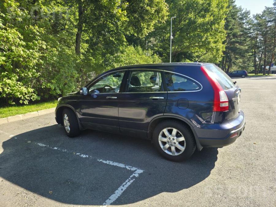 Blue Honda CR-V 2007 in Riga, with an engine capacity of 2.00 L and mileage of 274 thousand km for 3500 €, photo 3 on AUTOMOTO.COM.LV