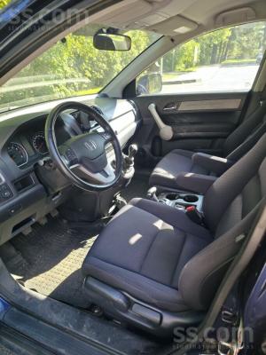Blue Honda CR-V 2007 in Riga, with an engine capacity of 2.00 L and mileage of 274 thousand km for 3500 €, photo 10 on AUTOMOTO.COM.LV