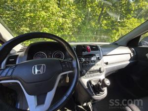 Blue Honda CR-V 2007 in Riga, with an engine capacity of 2.00 L and mileage of 274 thousand km for 3500 €, photo 11 on AUTOMOTO.COM.LV