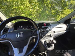 Blue Honda CR-V 2007 in Riga, with an engine capacity of 2.00 L and mileage of 274 thousand km for 3000 €, photo 10 on AUTOMOTO.COM.LV