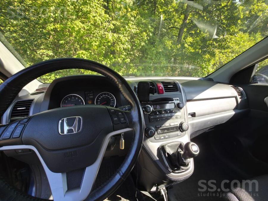 Blue Honda CR-V 2007 in Riga, with an engine capacity of 2.00 L and mileage of 274 thousand km for 3000 €, photo 10 on AUTOMOTO.COM.LV
