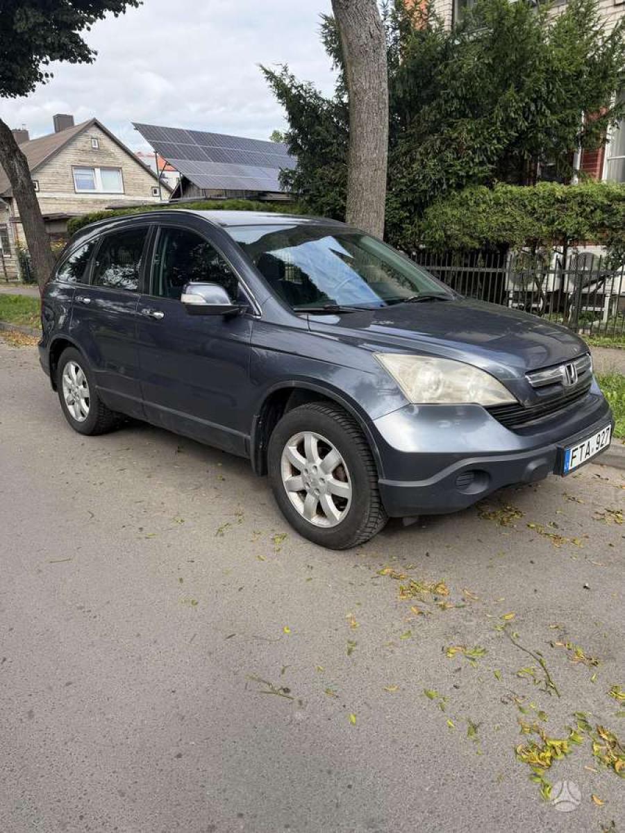 Zils Honda CR-V 2007 Kauņa, ar dzinēja tilpumu 2.20 L un nobraukumu 410 tūkst. km par 1500 €, foto 6 vietnē AUTOMOTO.COM.LV