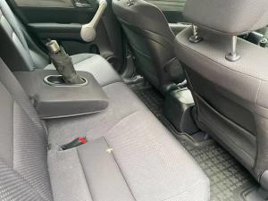 Blue Honda CR-V 2007 in Riga, with an engine capacity of 2.00 L and mileage of 0 thousand km for 3790 €, photo 12 on AUTOMOTO.COM.LV